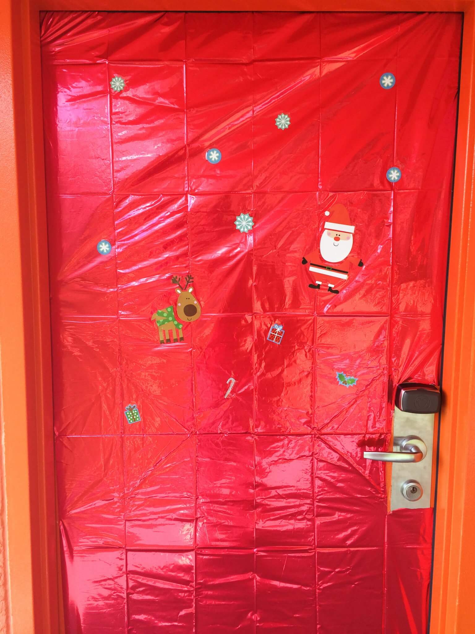 Disney Resort Window Decorating | Vivacious Views Disney Blog